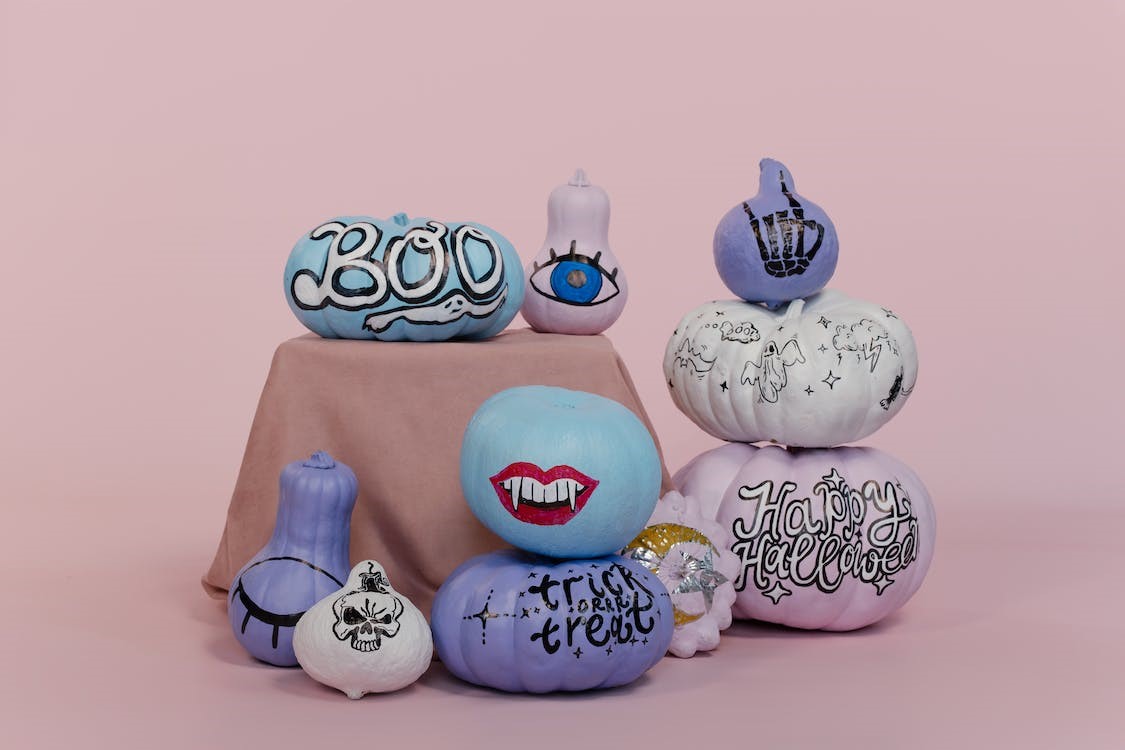 A Gift Guide And Ideas For Winning The Best Halloween Booing